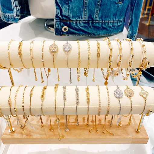 Brooke & Blue – Brooke & Blue